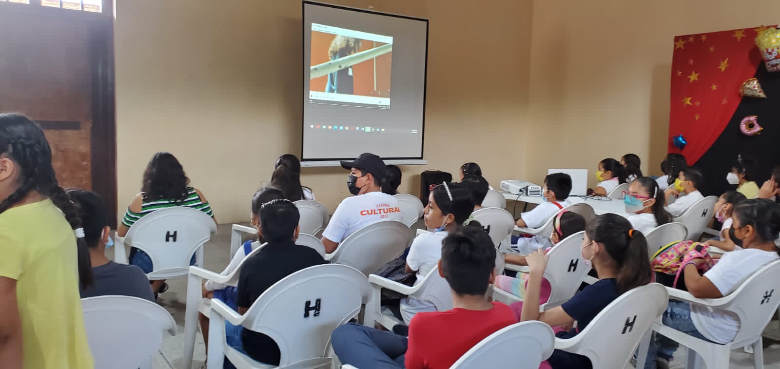 Recorren unidades de PAIMEF 16 municipios, con cine itinerante ...